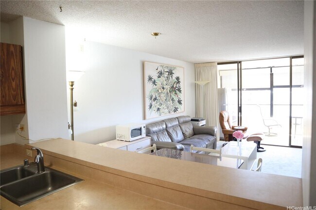 1717 Mott-Smith Dr Unit Mott Smith Laniloa 15F, Honolulu, HI 96822 ...