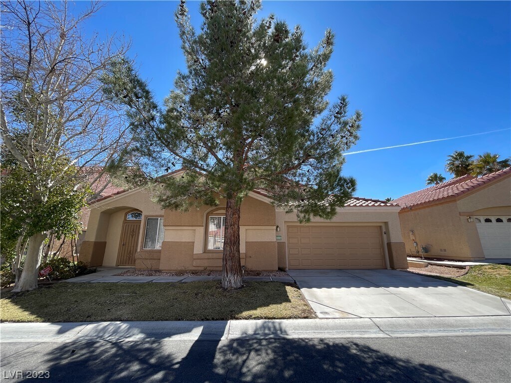 8005 Sky Ridge Rd, Las Vegas, NV 89128 - House Rental in Las Vegas, NV ...