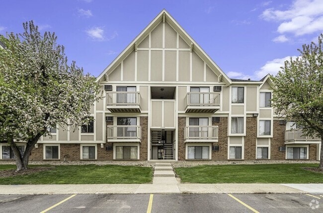 Apartments For Rent Near Me - Find Nearby Apartments | Apartments.com