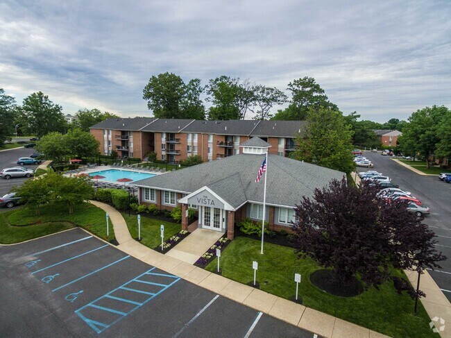 Foster Square Apartments for Rent with Hardwood Floors - Voorhees, NJ ...