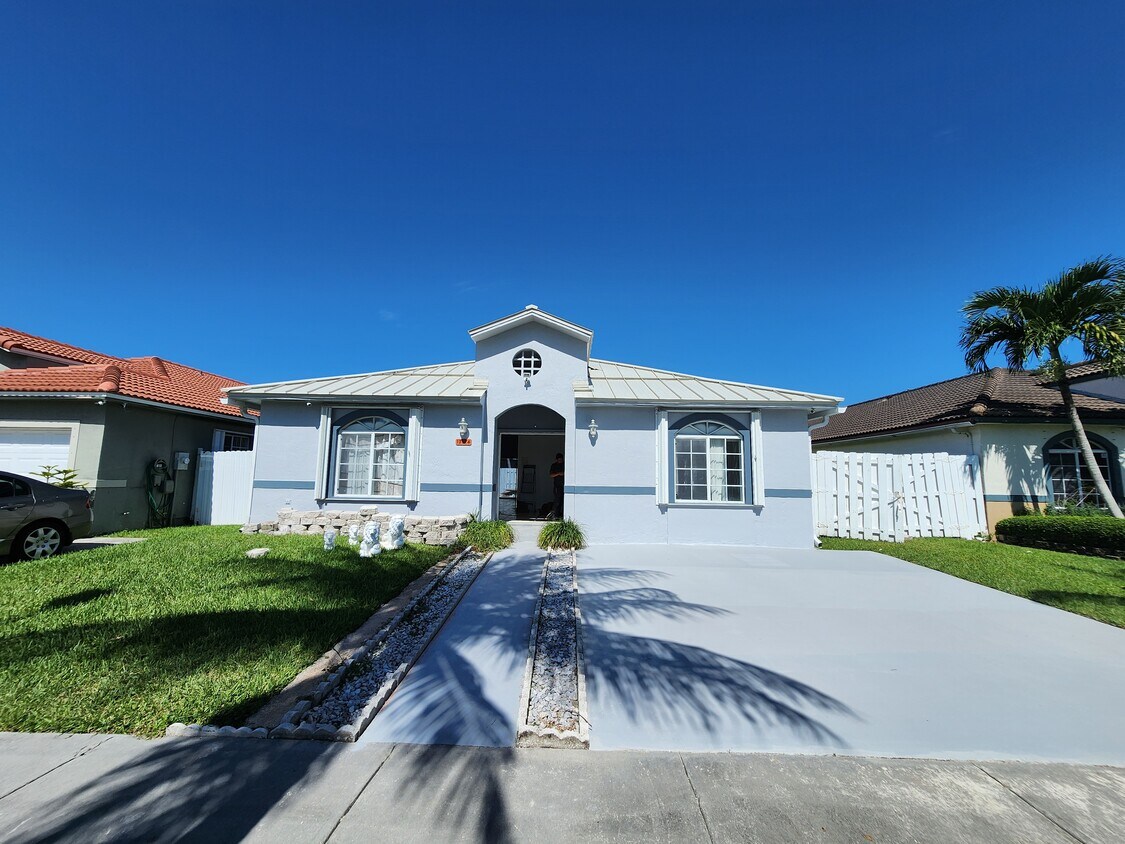 17174 SW 143rd Ct, Miami, FL 33177 - House Rental in Miami, FL ...