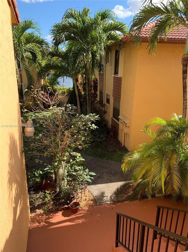 10891 NW 7th St Unit 23-31, Miami, FL 33172 - Condo for Rent in Miami ...