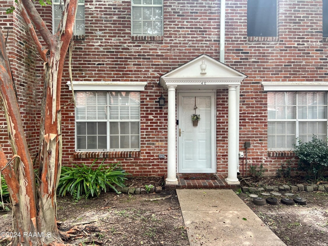 416 Doucet Rd Unit 4e, Lafayette, LA 70503 - Condo for Rent in ...