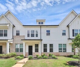 Baxter Fort Mill Luxury Townhomes for Rent | Apartments.com