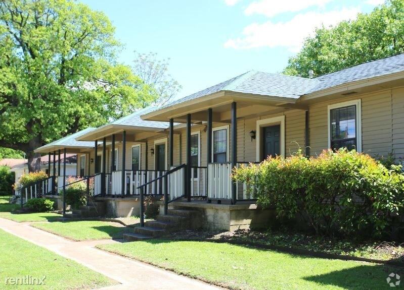 326 Mill St, Denton, TX 76205 - Room for Rent in Denton, TX ...