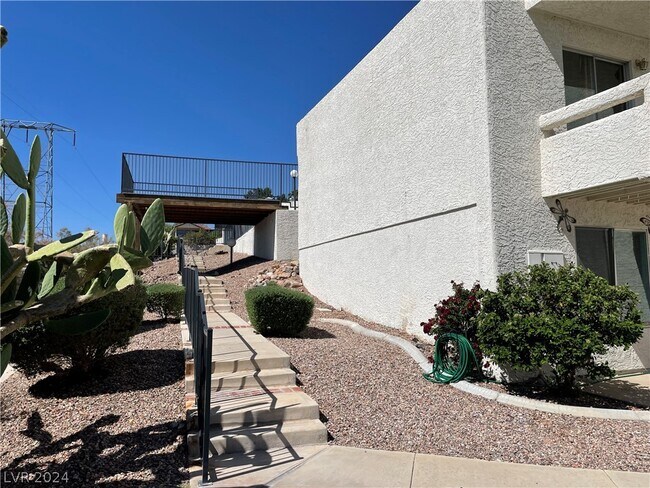 687 Marina Dr Unit 38, Boulder City, NV 89005 - Condo for Rent in ...