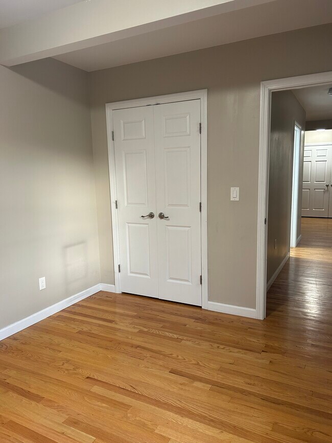19 Church Ln Unit A, East Lyme, CT 06333 - Apartments in East Lyme, CT ...