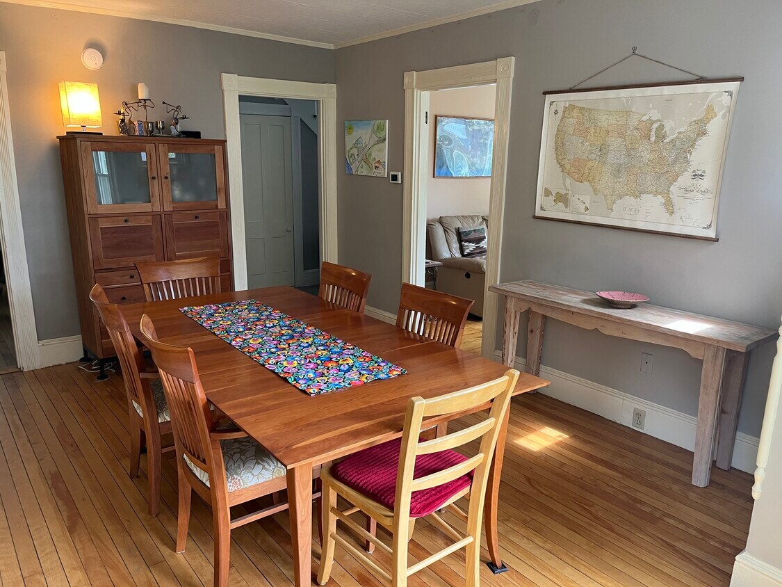 86 School St, Concord, NH 03301 - House Rental in Concord, NH ...