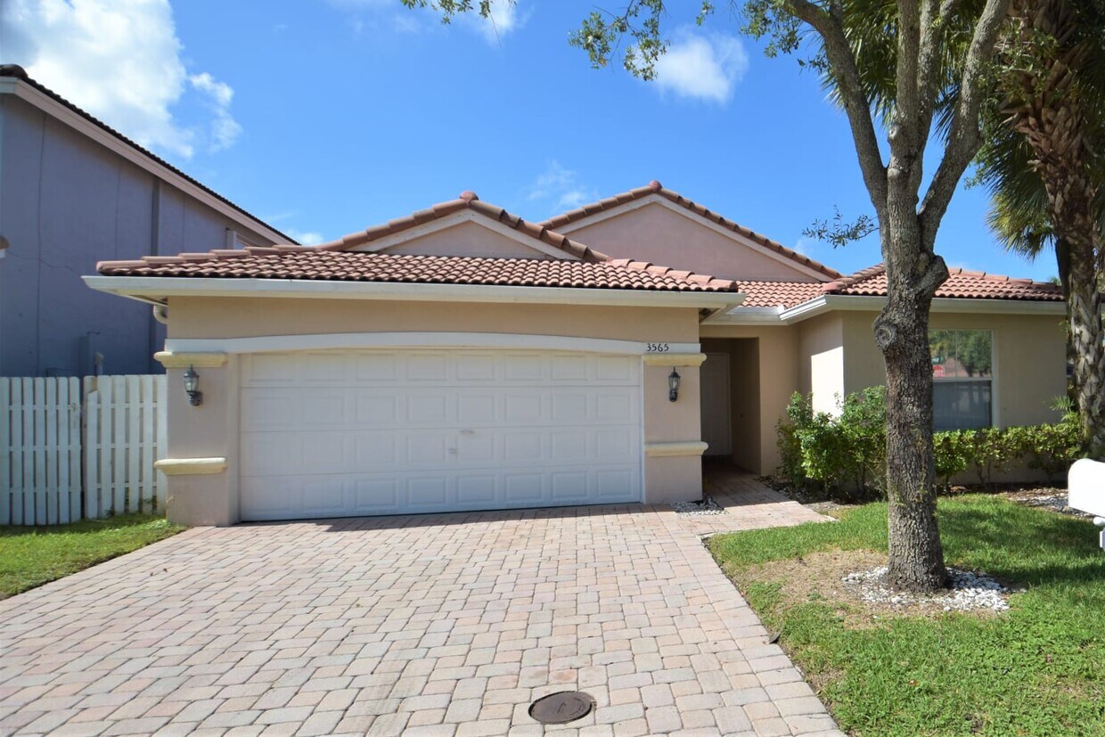 3565 SW 50th St, Fort Lauderdale, FL 33312 | Apartments.com