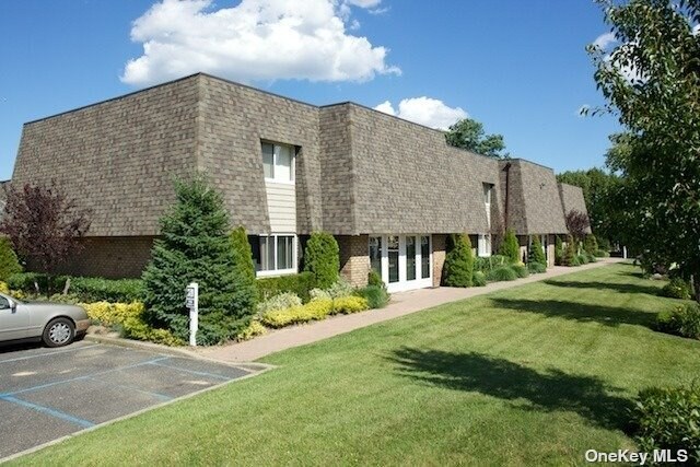 40 Philip Walk Unit PW76, Babylon, NY 11704 - Room for Rent in Babylon ...