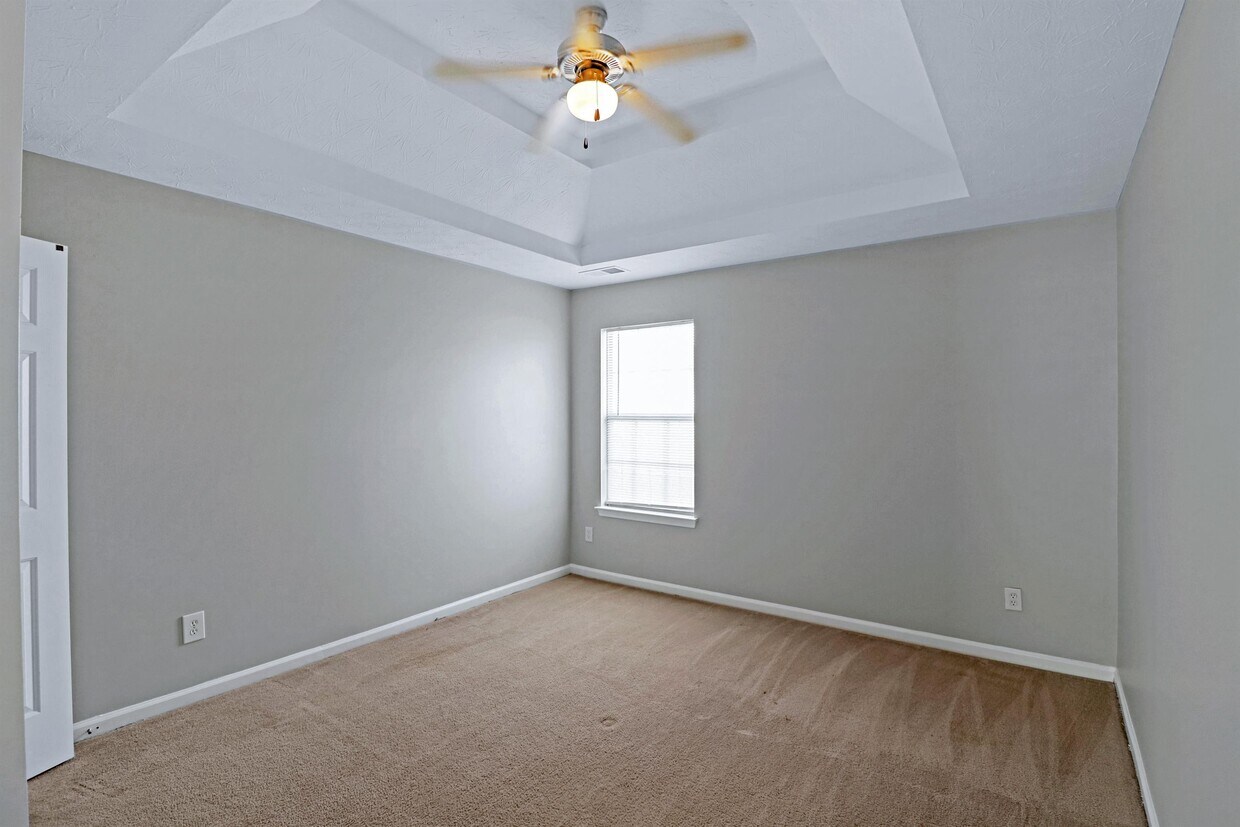 1310 Labrador LaneBEDROOM 2C - 809596 Unit BEDROOM 2C, Riverdale, GA ...