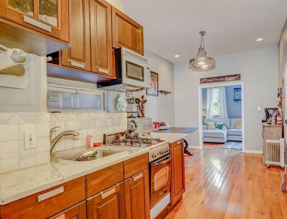 1171 Summit Ave Unit 2R, Jersey City, NJ 07307 - Room for Rent in ...