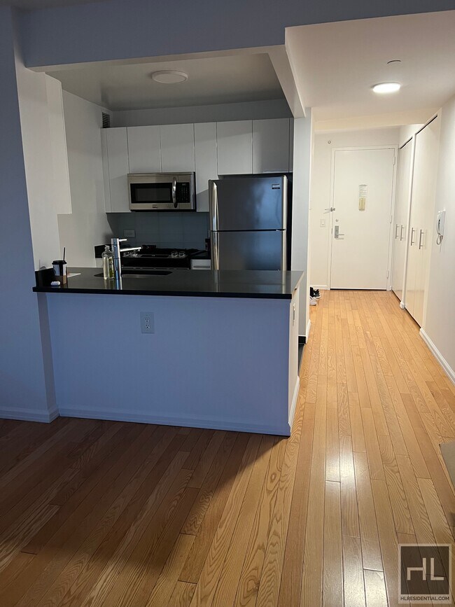 45-45 Center Blvd Unit 2403, Queens, NY 11101 | Apartments.com