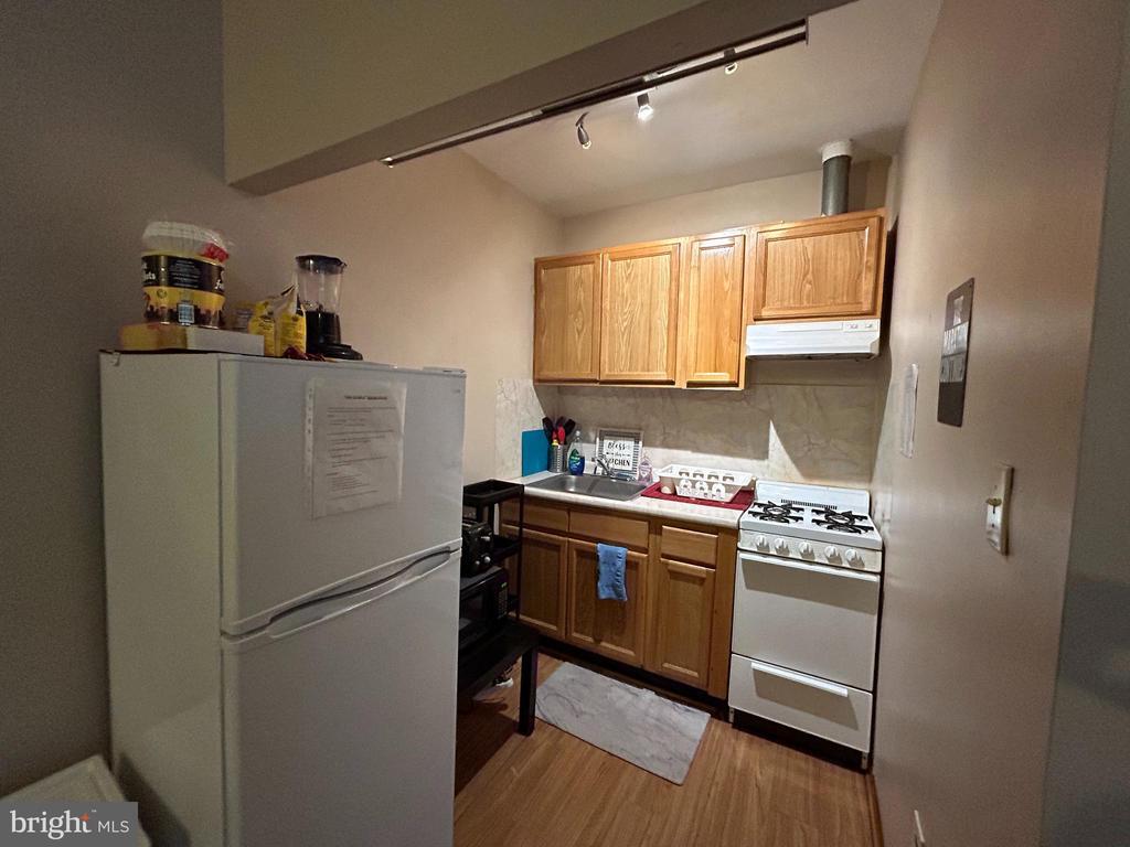 532 N 15th St Unit 2D, Philadelphia, PA 19130 - Room for Rent in Philadelphia, PA | Apartments.com