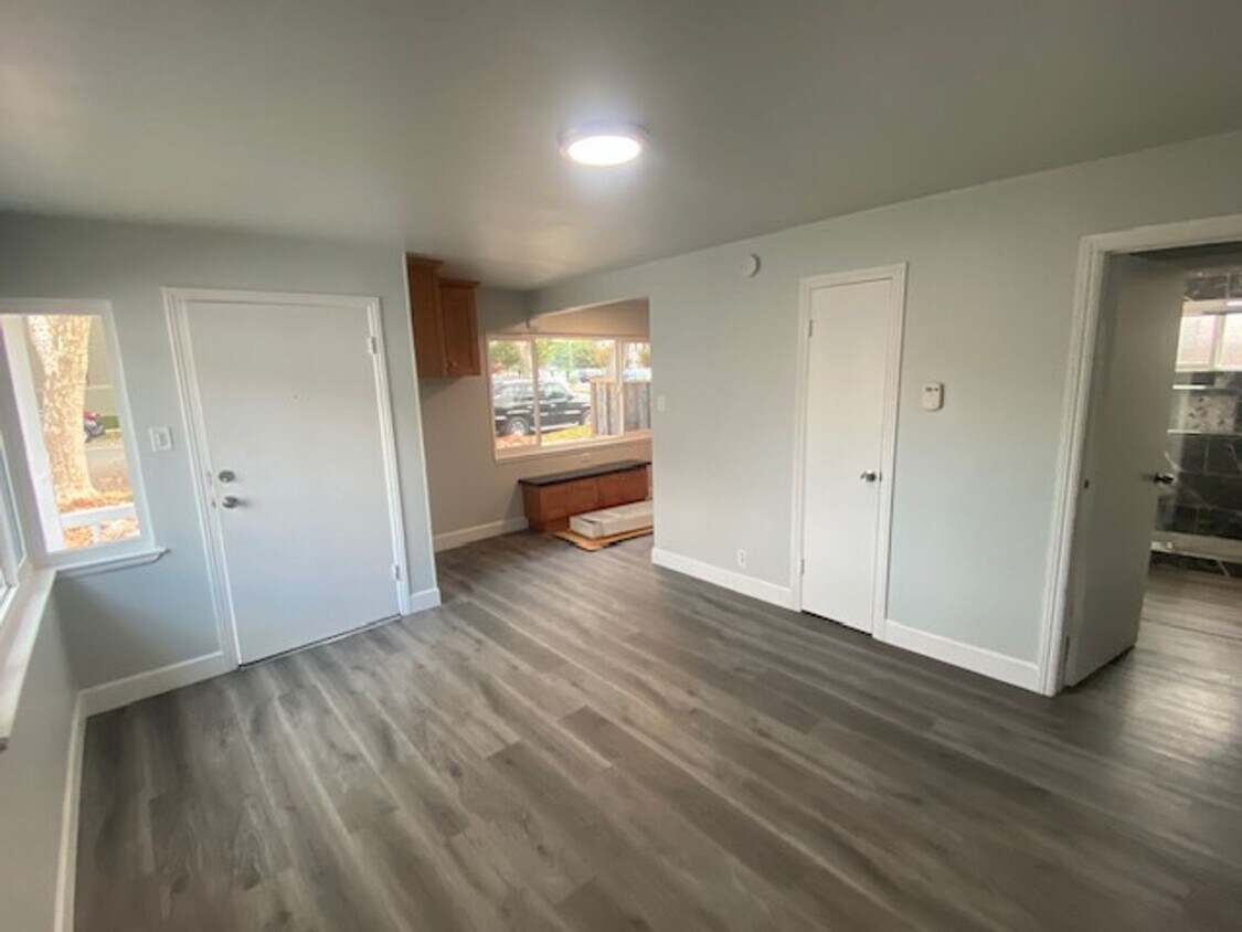 741 Miller St Unit 741 Miller St, San Jose, CA 95110 - Room for Rent in ...