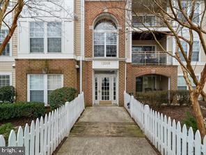 12008 Amber Ridge Cir Unit A-202, Germantown, MD 20876 - Room for Rent ...