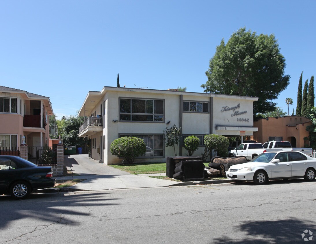 Triangle Manor - 14842 Friar St Van Nuys, CA 91411 | Apartments.com