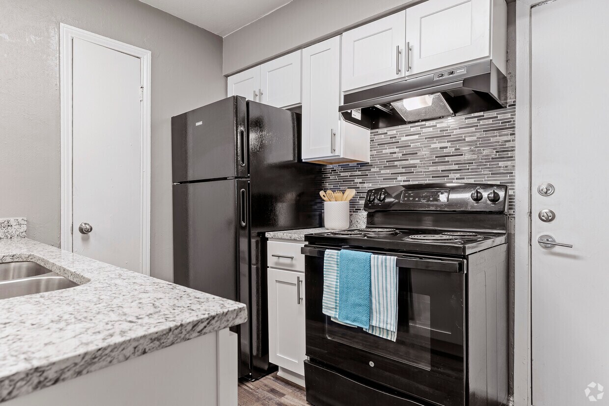 Monaco Valley Apartments - 6415 Melody Ln Dallas, TX | Apartments.com