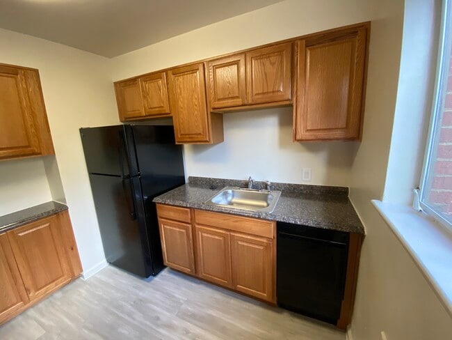 Westover Court Apartments - 5740 16th St Arlington, VA | Apartments.com