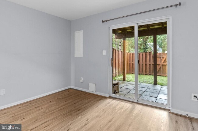 8503 Towne Manor Ct, Alexandria, VA 22309 - Townhome Rentals in ...