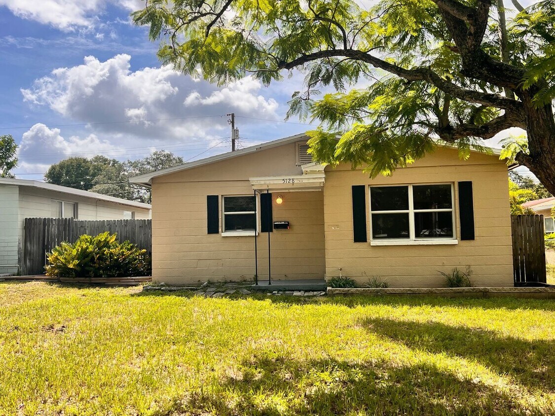 5128 16th St N, Saint Petersburg, FL 33703 - House Rental in Saint Petersburg, FL | Apartments.com
