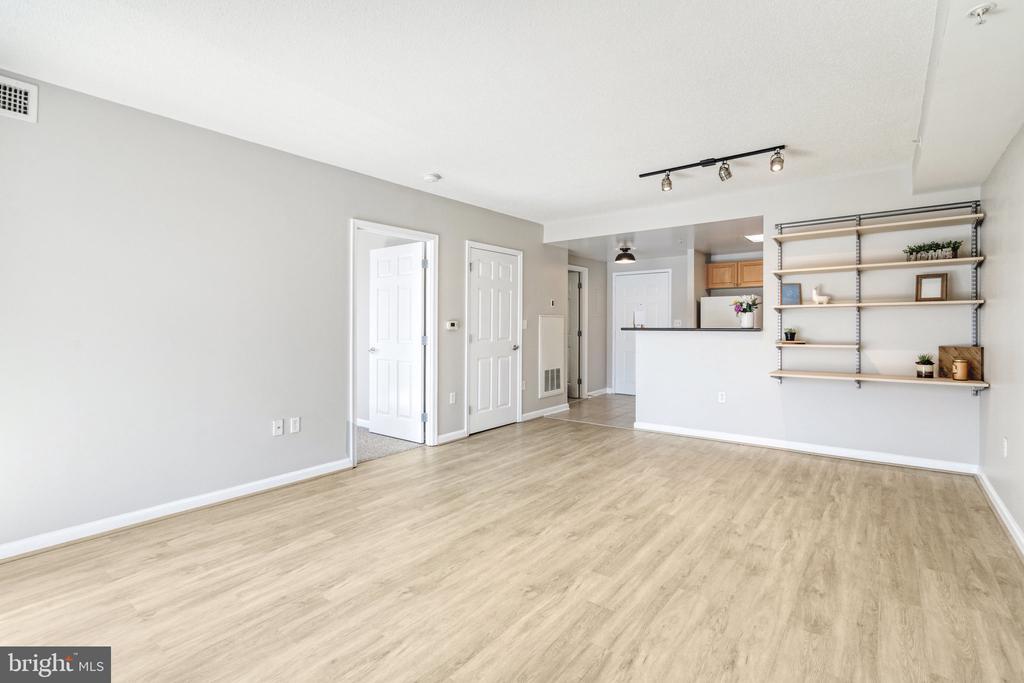 2726 Gallows Rd Unit 603, Vienna, VA 22180 - Room for Rent in Vienna ...