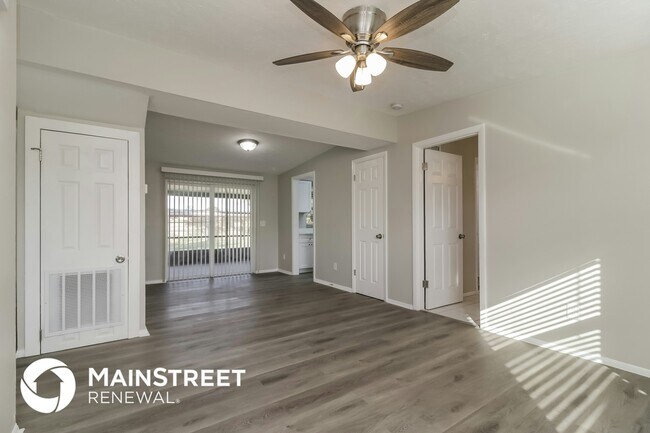 Charlin Park Apartments for Rent with Extra Storage - Orlando, FL ...