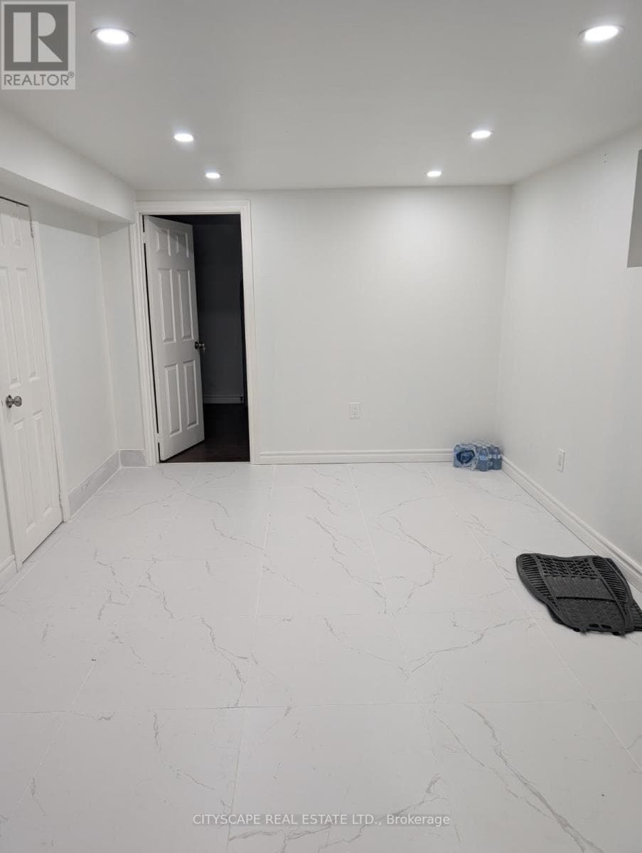 38 Jeffton Crescent, Toronto, ON M1G 2R5 - Maison à Louer à Toronto, ON ...