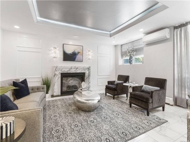 320 E Shore Rd, Great Neck, NY 11023 - House Rental in Great Neck, NY ...