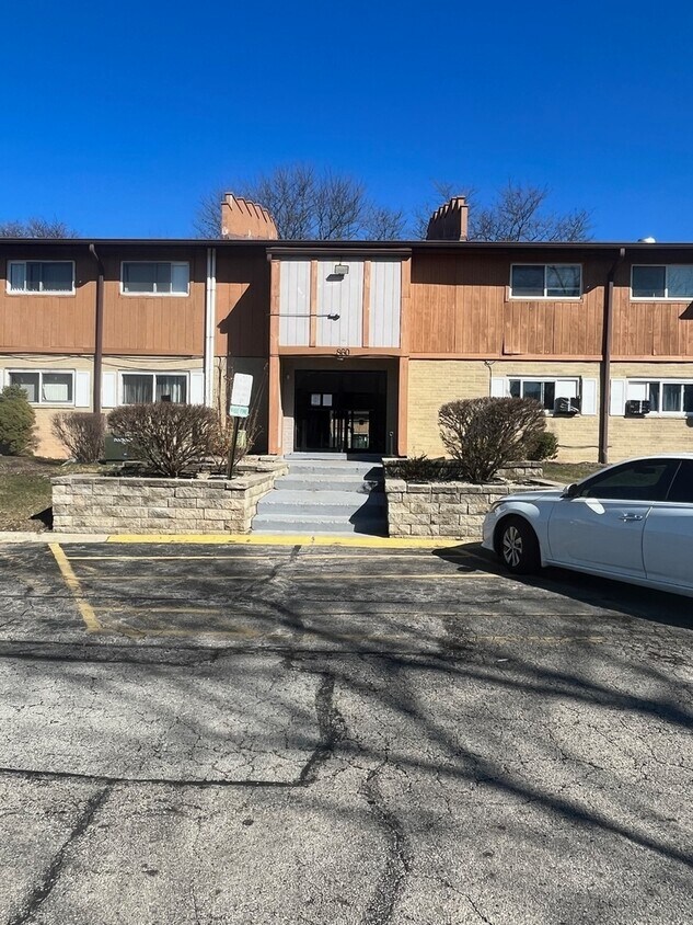 860 E Old Willow Rd Unit 139, Prospect Heights, IL 60070 - Condo for ...