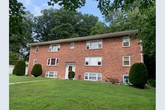 25 Walker Avenue Ext Unit 3, Milford, MA 01757 - Milford, MA, 01757 ...