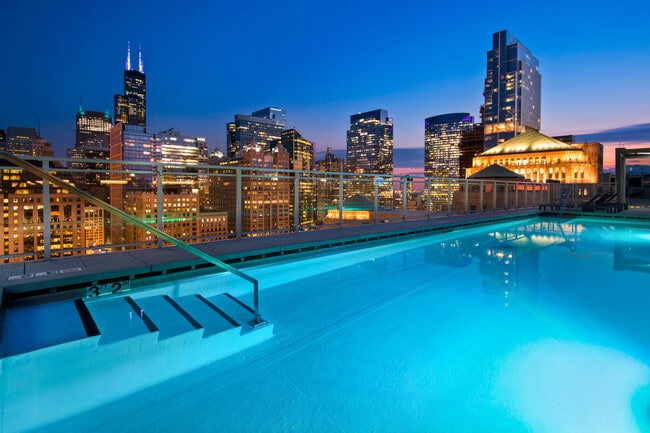 Env Chicago - Apartments in Chicago, IL | Apartments.com