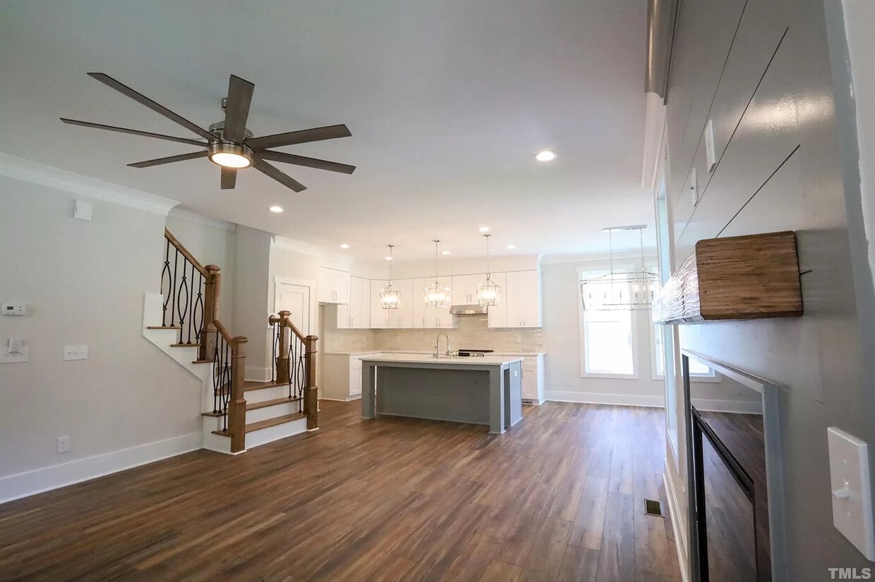 1907 Edgerton Dr, Durham, NC 27703 | Apartments.com