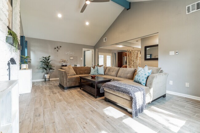 11602 Swearingen Dr, Austin, TX 78758 - House Rental in Austin, TX ...