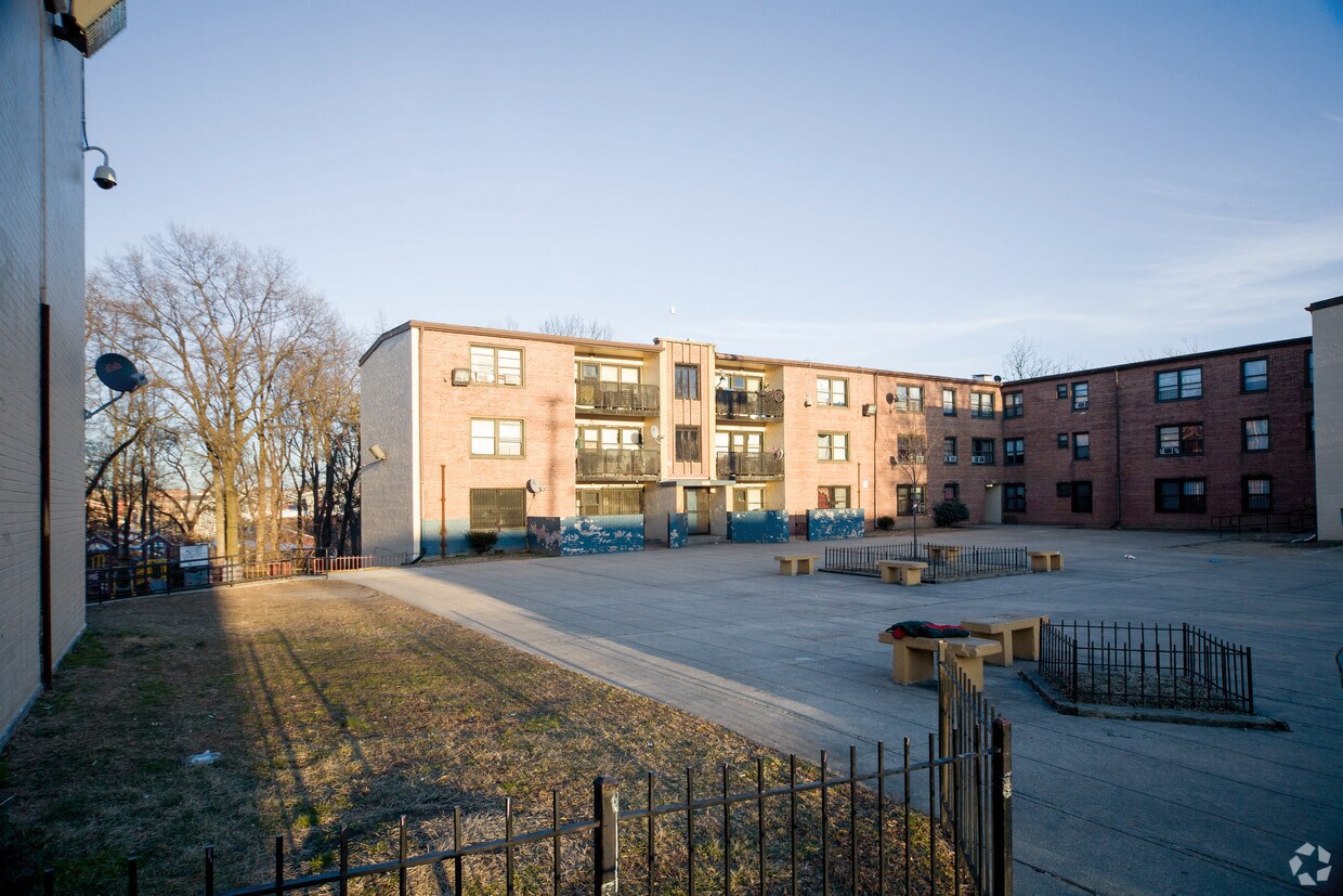 601-605 46th Pl SE, Washington, DC 20019 - 601-605 46th Pl SE Washington, DC 20019 | Apartments.com