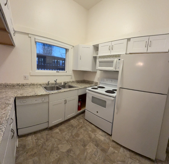 5120 Hatcher Cir Unit 2, Anchorage, AK 99508 | Apartments.com