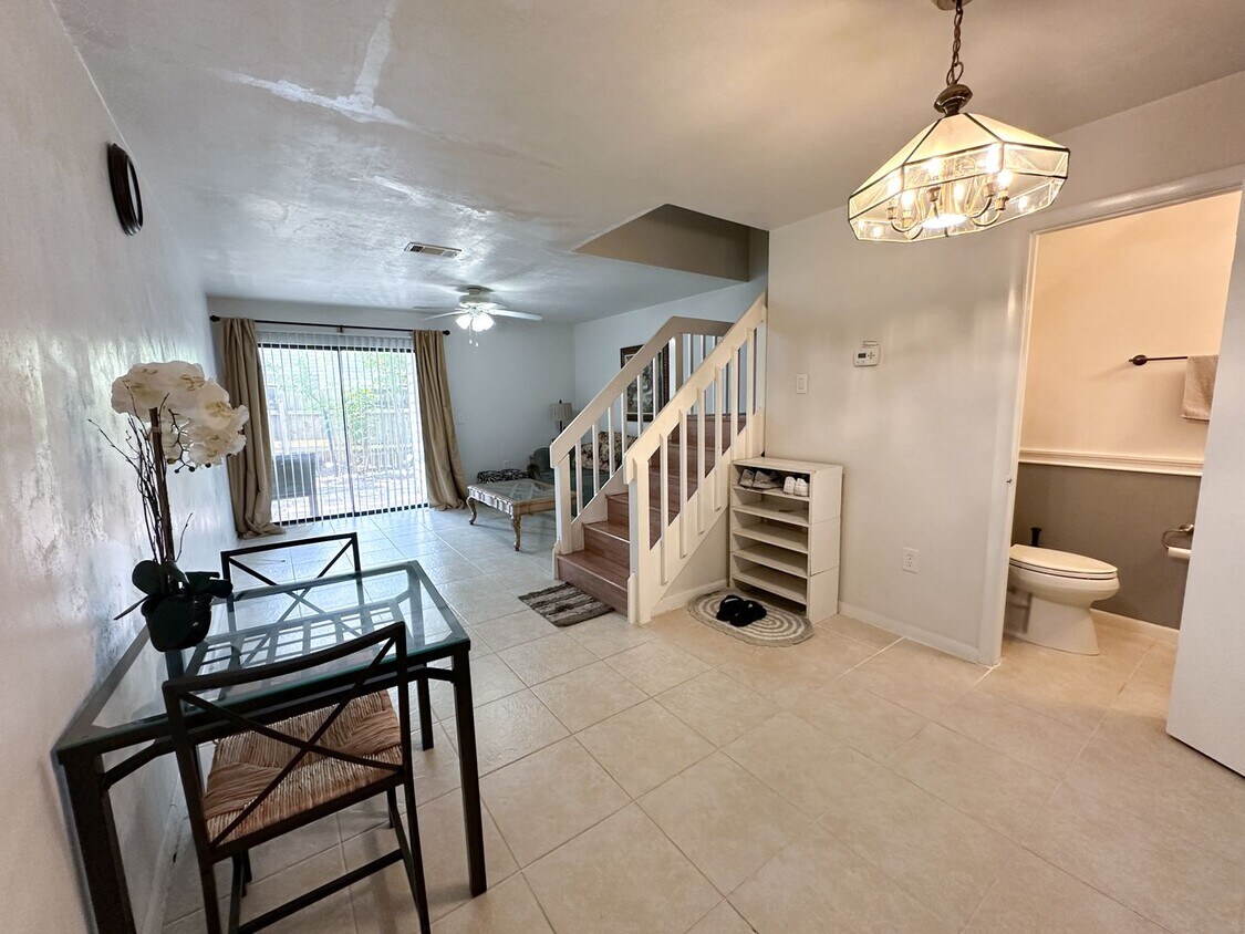 2128 SW 39 Dr, Gainesville, FL 32607 - Townhome Rentals in Gainesville ...