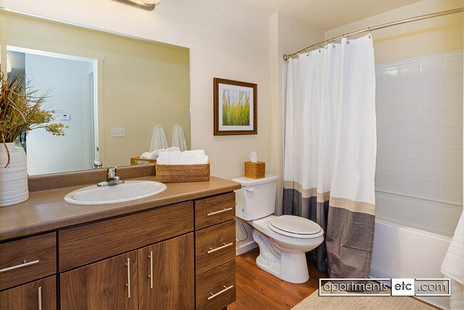 Copper Gate Apartments - Auburn, WA | Apartments.com