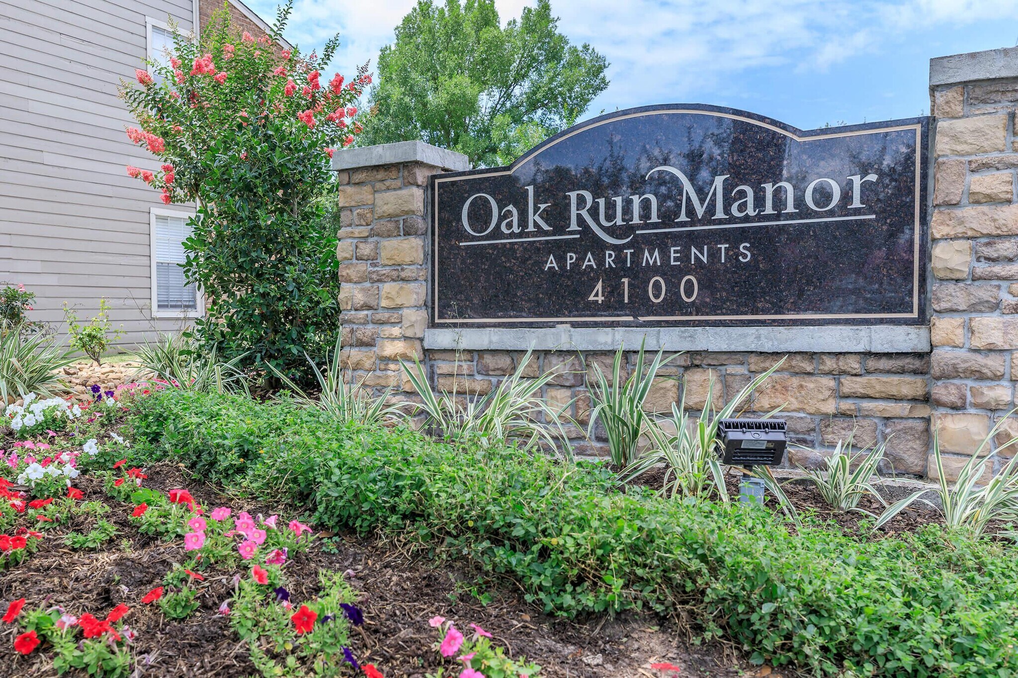 Oak Run Manor Apartments - 4100 Vista Rd Pasadena, TX 77504 ...