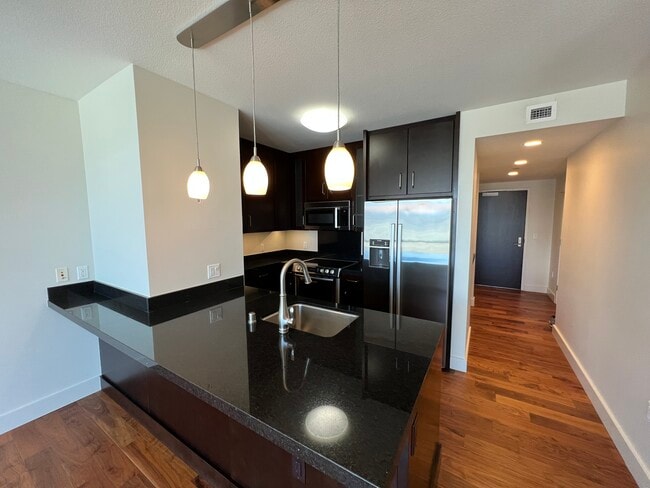 1189 Waimanu St Unit 2907, Honolulu, HI 96814 - Condo for Rent in ...