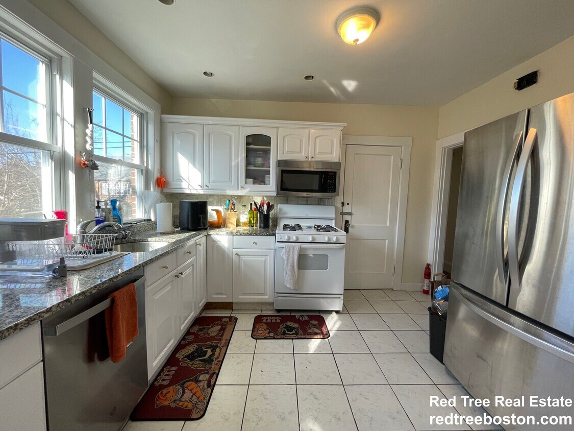 50 Radnor Rd Unit 1B, Boston, MA 02135 - 50 Radnor Rd Boston, MA 02135 ...