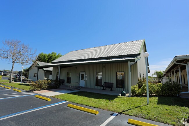 Blueberry Hill RV Resort Apartments - Bushnell, FL | Apartments.com