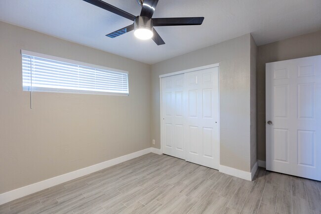 Escalante Apartments for Rent with Extra Storage - Tempe, AZ - Updated ...