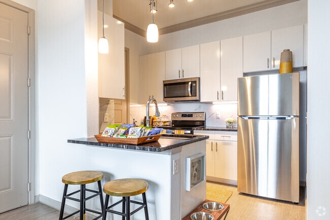 Park at Bayside - Apartments in Rowlett, TX | Apartments.com
