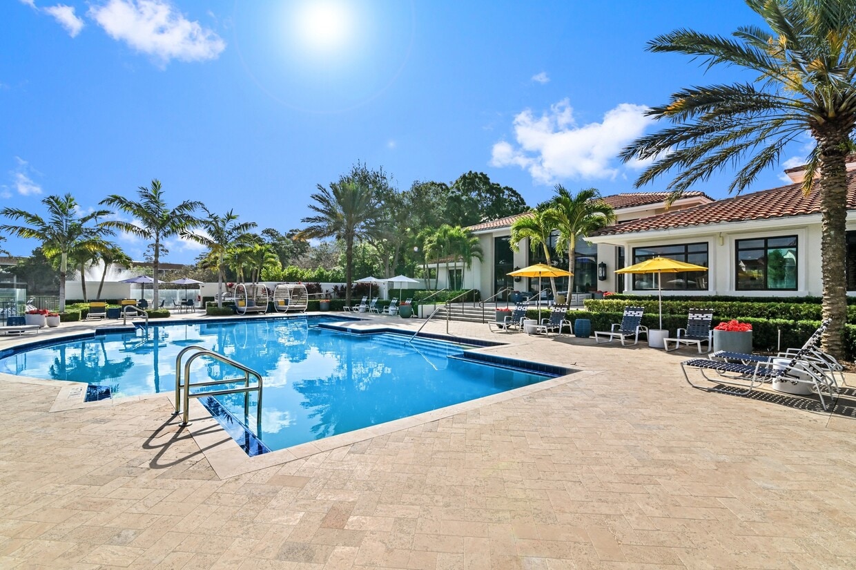 Arbor Oaks Apartments & Townhomes - 9817 Arbor Oaks Ln Boca Raton, FL ...