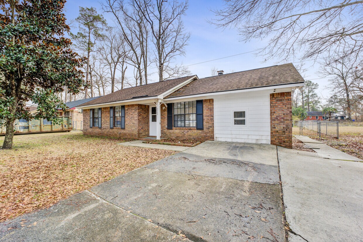 7766 Ginger Ln, North Charleston, SC 29420 - House Rental in North ...