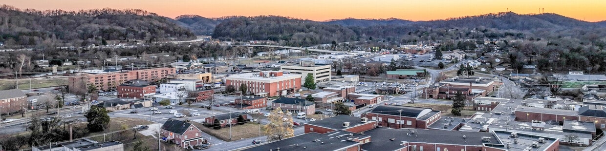 Moving to Clinton? Cost of Living, Best Neighborhoods & What to Expect ...
