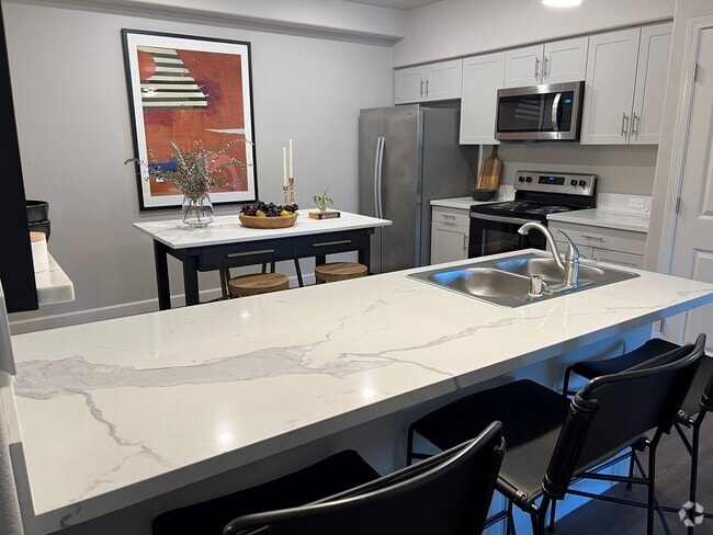 North Fresno Apartments for Rent with a Walk-In Closet - Fresno, CA ...