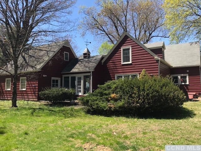 40 Old Ln, Hudson, NY 12534 - House Rental in Hudson, NY | Apartments.com