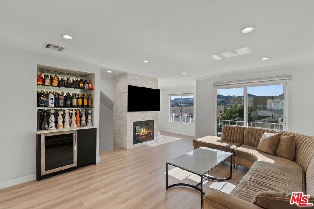 1030 Ruberta Ave Unit 11, Glendale, CA 91201 - Condo for Rent in ...